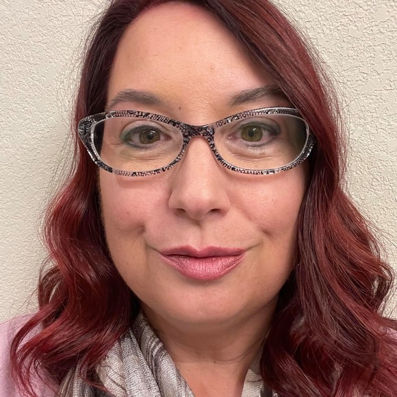 Glenna's Closet (@ggallo) | Poshmark